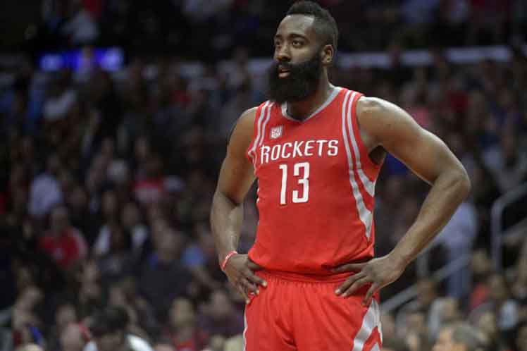 Harden y Wade hacen historia en Liga de baloncesto de la NBA | Primer ...