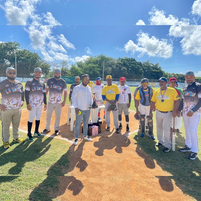 BANÍ | Dedican 11va Copa de Softball Erick Aybar a Andrie Suazo Luna ...