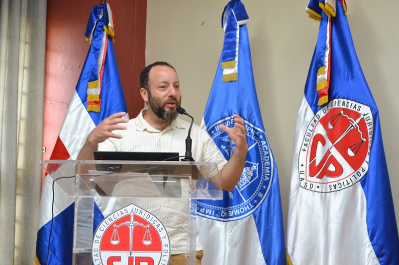 Experto dice que usuarios que tienen paneles solares en RD no llegan al ...